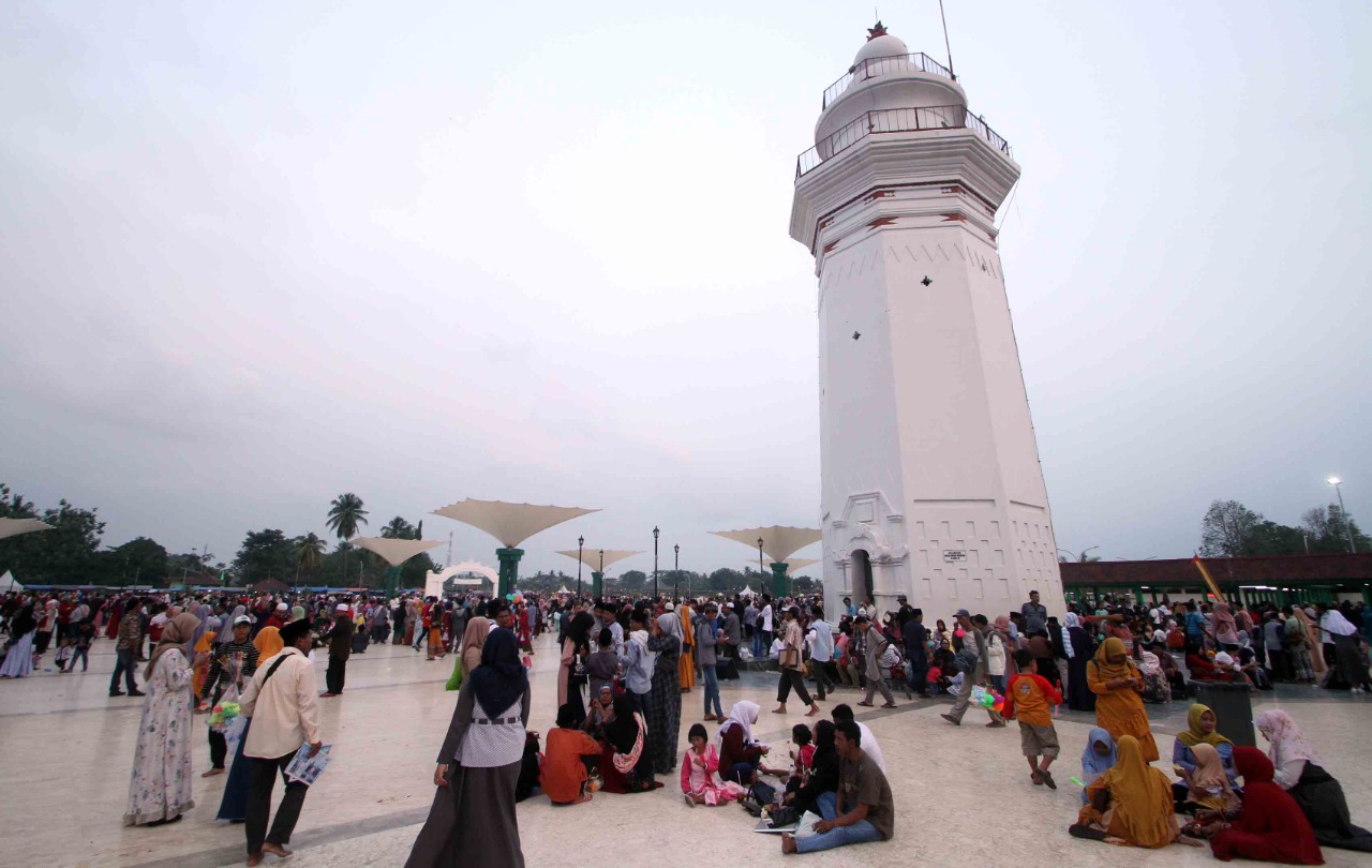 Kembang Potensi Wisata Religi di Banten, Kemenpar Adakan FGD di ... Kembang Potensi Wisata Religi di Banten, Kemenpar Adakan FGD di ...
