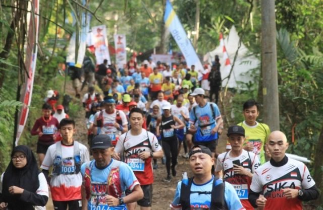 Berjalan Sukses, Situ Gunung Trail Run 2019 Dinikmati Ratusan Peserta ...