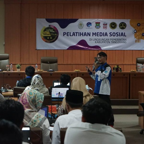 Diskominfo Kabupaten Tangerang Latih OPD Aktif Gunakan Media Sosial ... Diskominfo Kabupaten Tangerang Latih OPD Aktif Gunakan Media Sosial ...