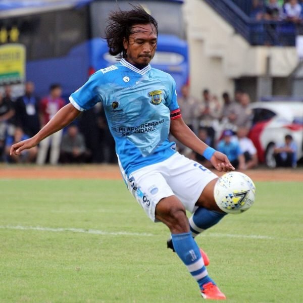 Perserang Bakal Gaet Hariono Musim Depan? | BantenNews.co.id -Berita ...