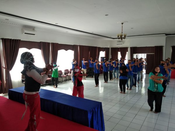 Warga Binaan Lapas Rangkasbitung Dilatih Jadi Instruktur Senam ... Warga Binaan Lapas Rangkasbitung Dilatih Jadi Instruktur Senam ...