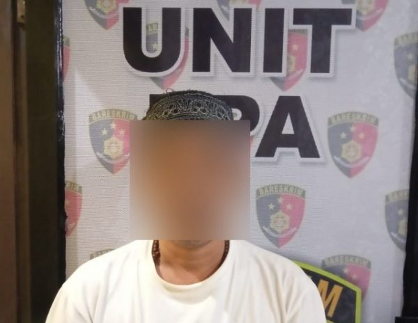 Diduga Cabuli Santriwati, Oknum Pengajar Pesantren Diamankan Polisi ... Diduga Cabuli Santriwati, Oknum Pengajar Pesantren Diamankan Polisi ...