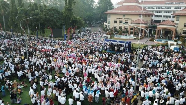Jalan Sehat Sarungan Bisa Jadi Momentum Kebangkitan UMKM | BantenNews ...