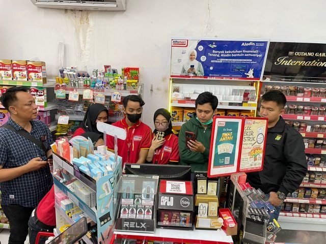 Minimarket di Tangerang yang Disatroni Rampok Merugi Rp22 Juta ...