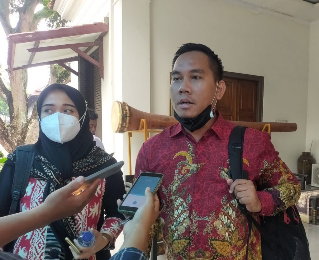 Tim KPK Geruduk Pendopo Bupati Pandeglang | BantenNews.co.id -Berita ...