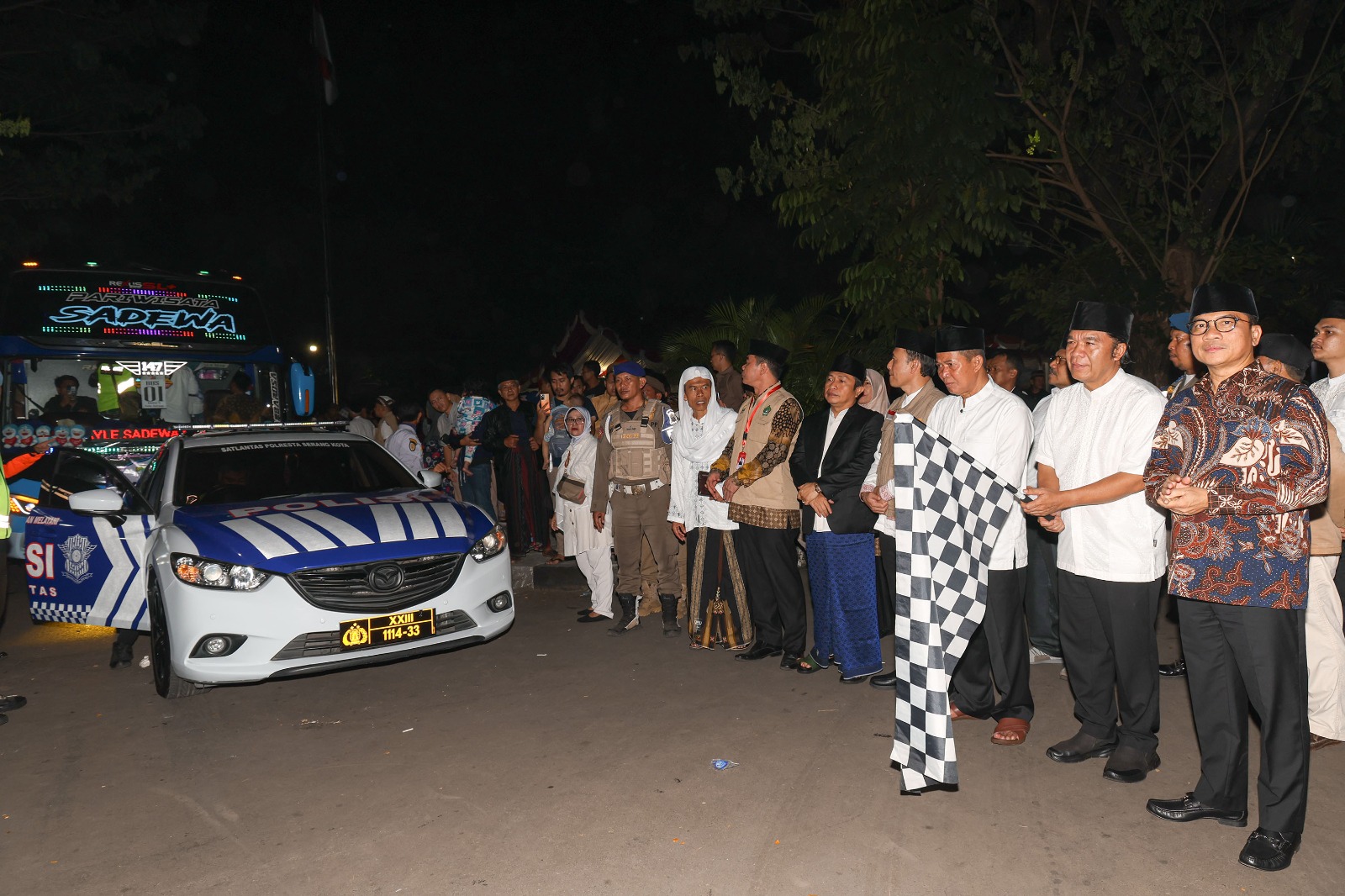 Pj Gubernur Banten Lepas Pemberangkatan Jamaah Haji | BantenNews.co.id ... Pj Gubernur Banten Lepas Pemberangkatan Jamaah Haji | BantenNews.co.id ...