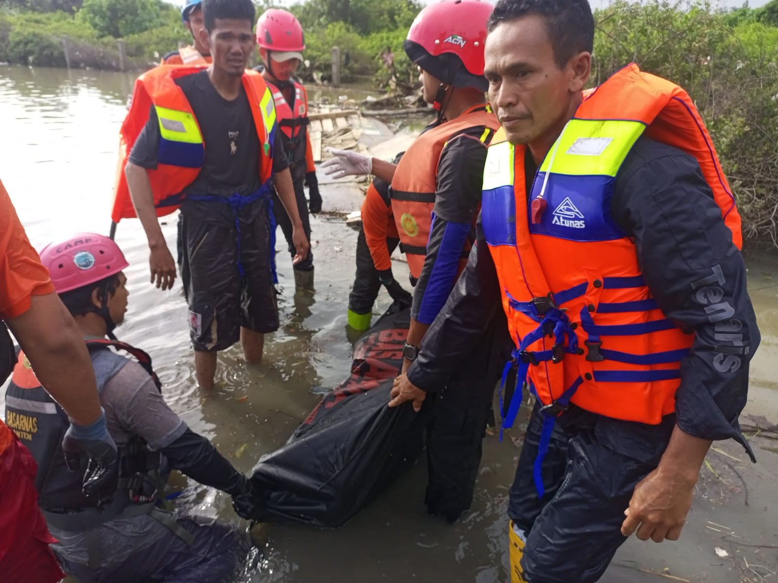 Karyawan PT JEL yang Terseret Arus Banjir di Cilegon Ditemukan Tewas ...